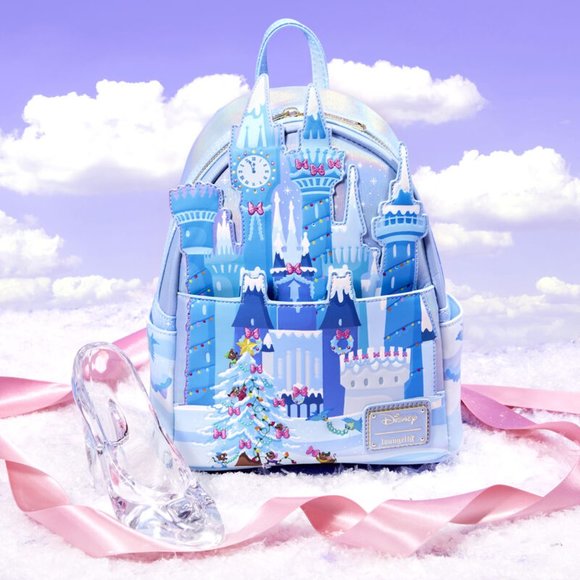 Loungefly | Bags | Nwt Loungefly Cinderella Exclusive Holiday Castle ...